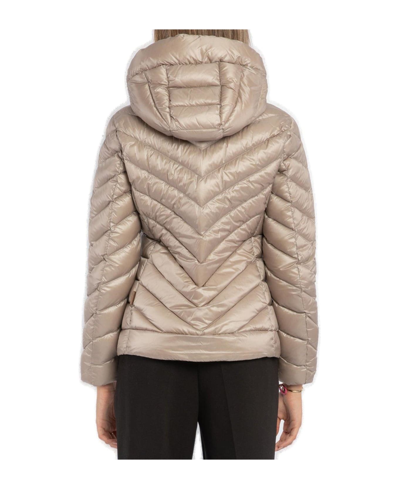 Woolrich Chevron Quilted Jacket | italist