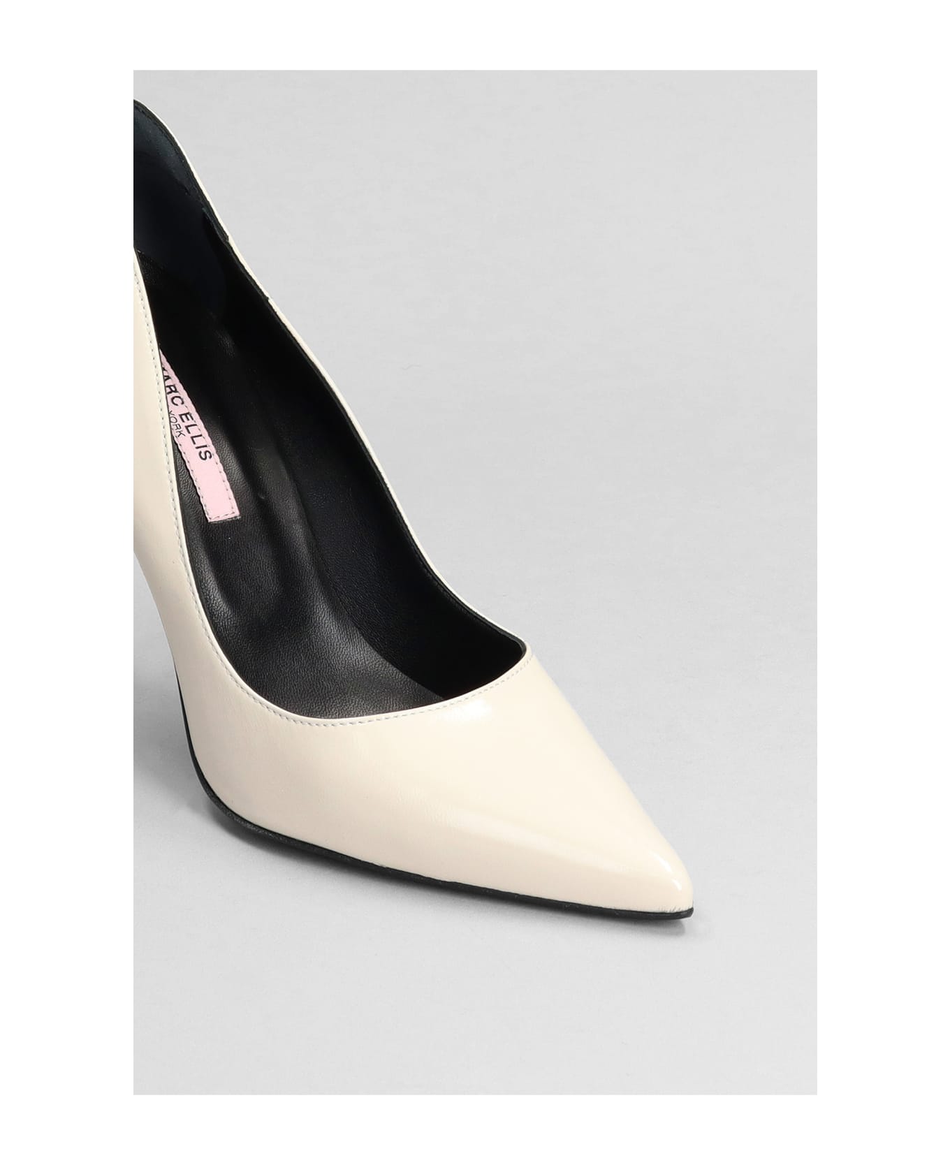 Marc Ellis Pumps In Beige Leather | italist
